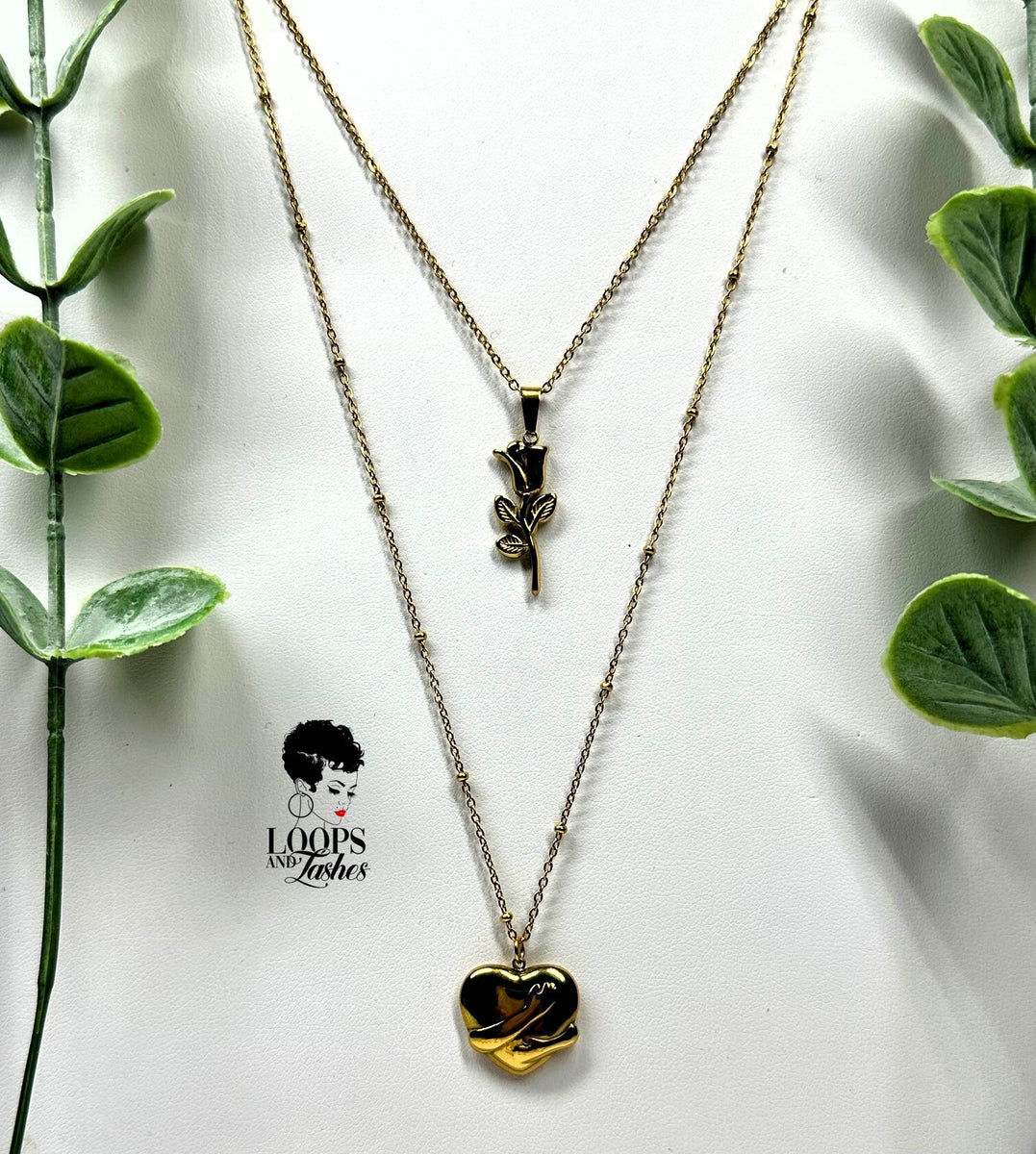 Heart Hugger Necklace – Loops and Lashes